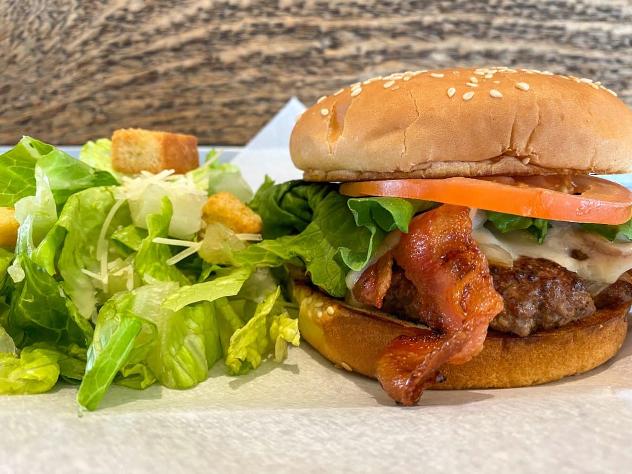 Wisconsin Cheddar Burger • Backyard Tap House